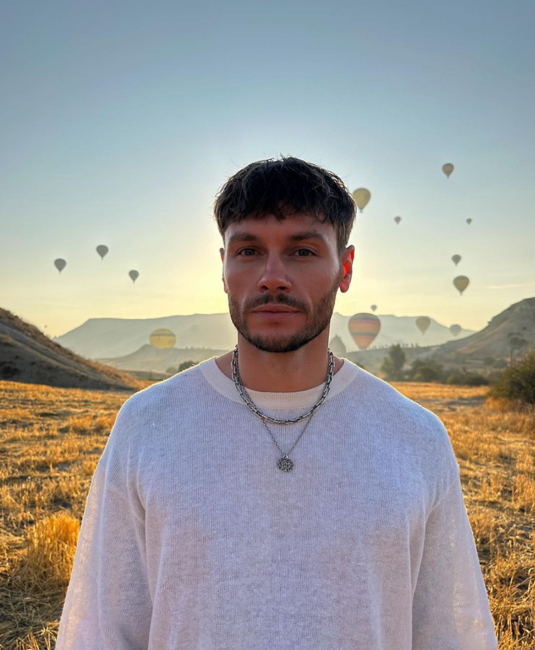 IN CONVERSATION WITH HARRY BARNETT - Orboils